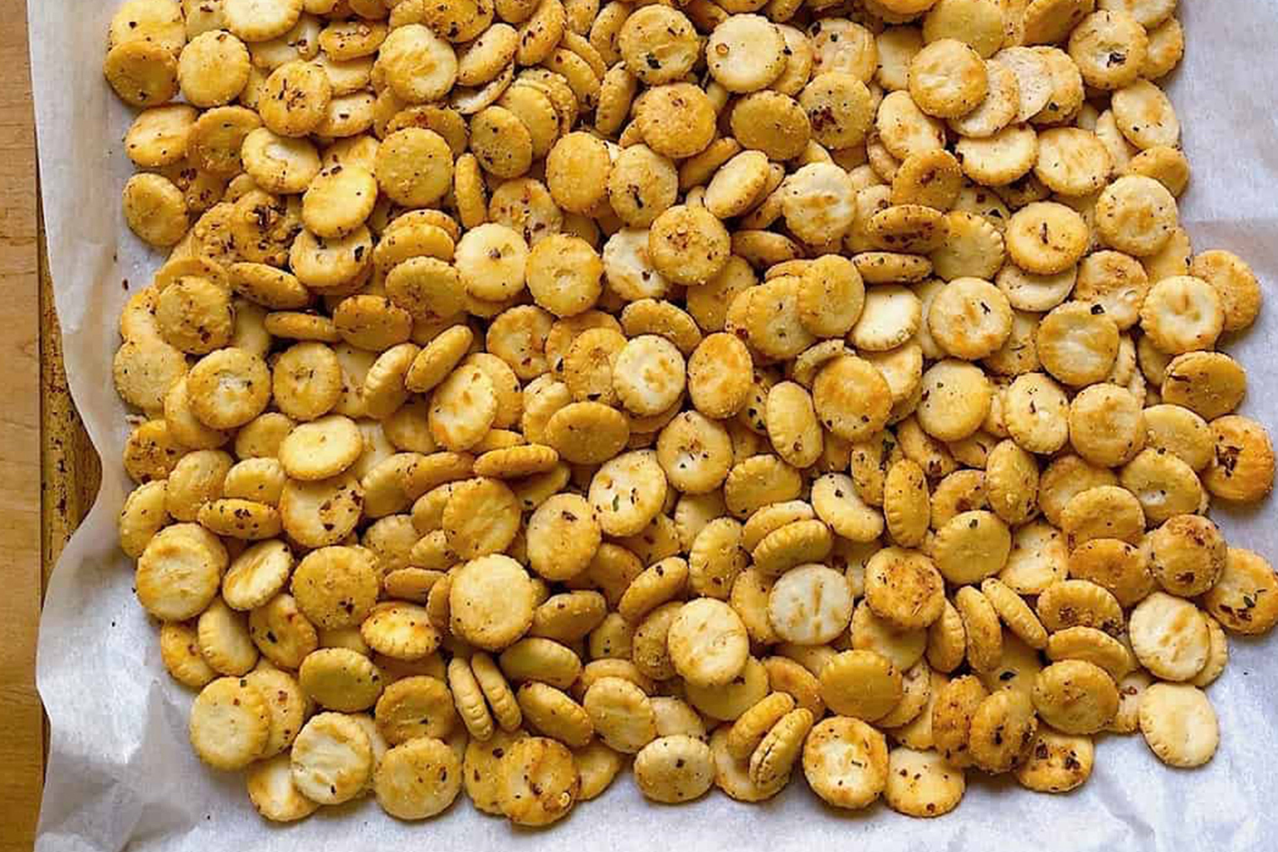 Zesty Pizza Oyster Crackers – Culinary Genie